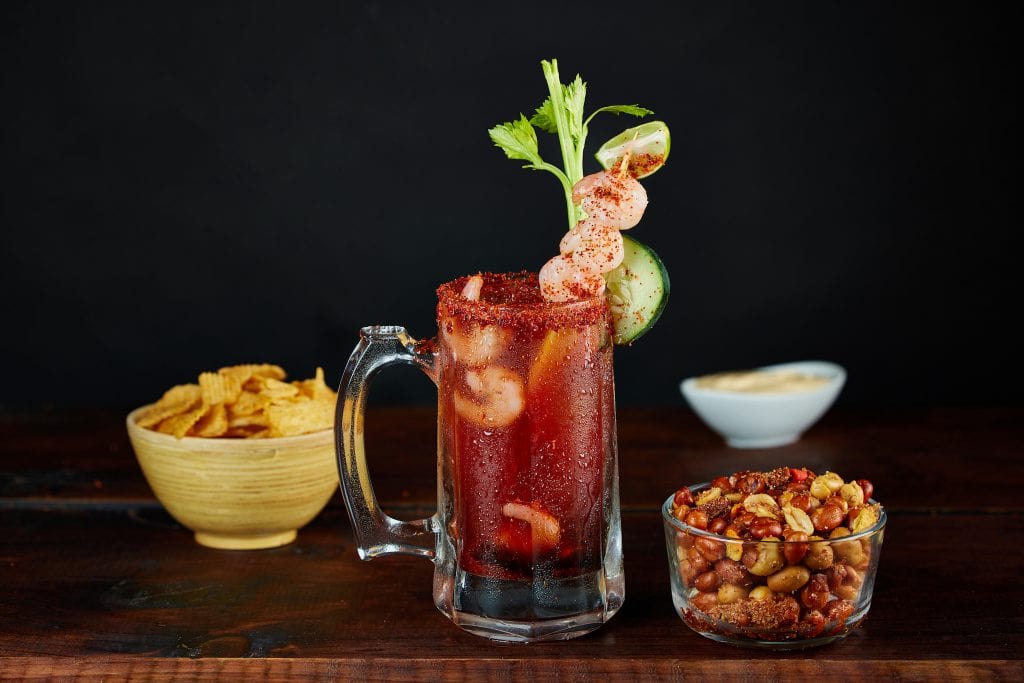 MICHELADA CON CAMARONES – Delamar